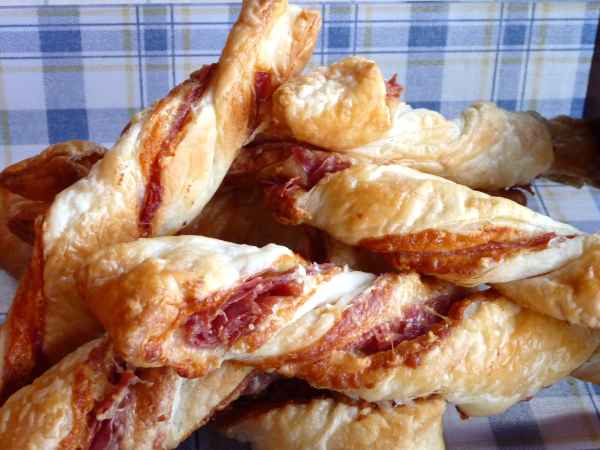 Ricetta grissini ripieni: semplice e deliziosa