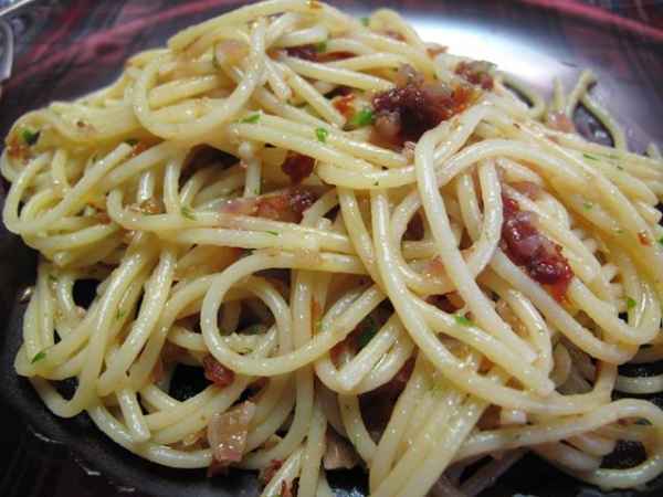 Spaghetti all'aringa - Ricetta Petitchef