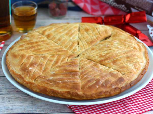 Galette des rois alla frangipane - ricetta francese