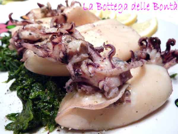 Calamaretti ripieni di gamberetti e bietole, Ricetta Petitchef