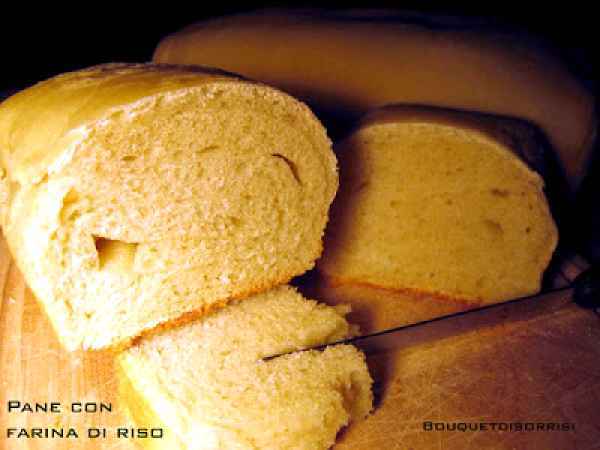 Ricetta pane con la farina di riso semplice e gustosa