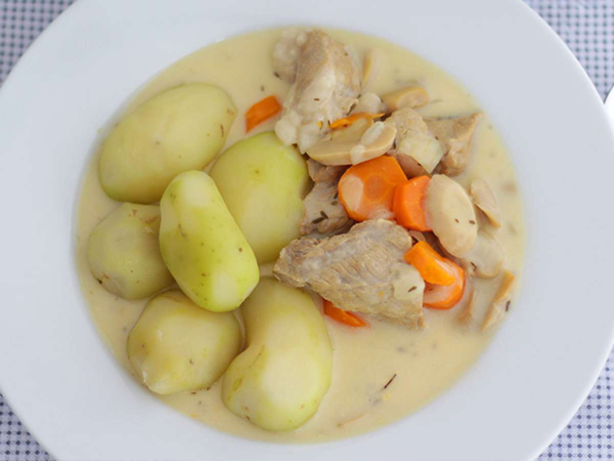 Blanquette di vitello - ricetta francese - Ricetta Petitchef