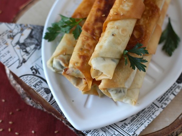 Ricetta börek al formaggio: sfiziosi involtini turchi