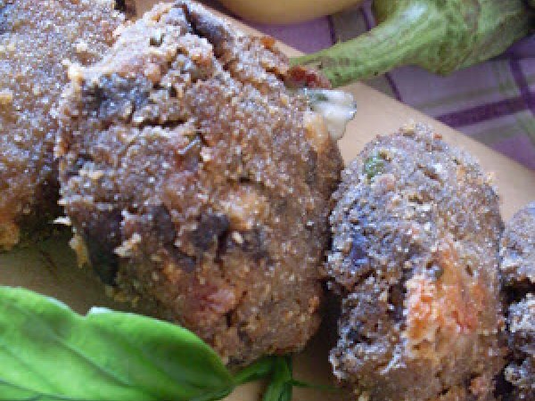 Ricetta pizzelle 'e mulignane, crocchette saporite!