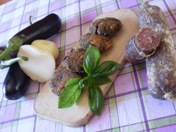 Ricetta pizzelle 'e mulignane, crocchette saporite!