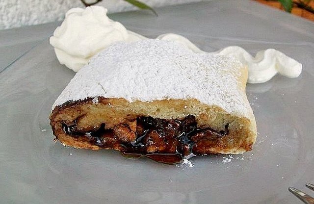 Ricetta di strudel con nutella e pere