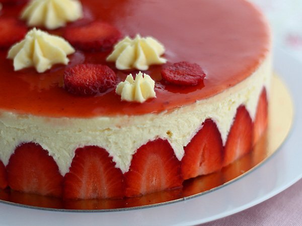 Ricetta fraisier: torta di fragole francese