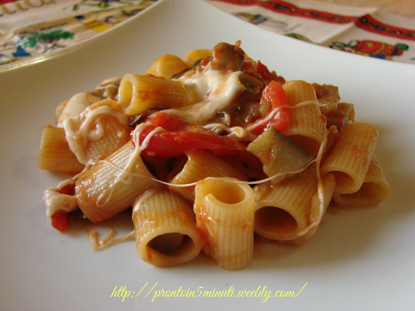 Ricetta mezze maniche filanti