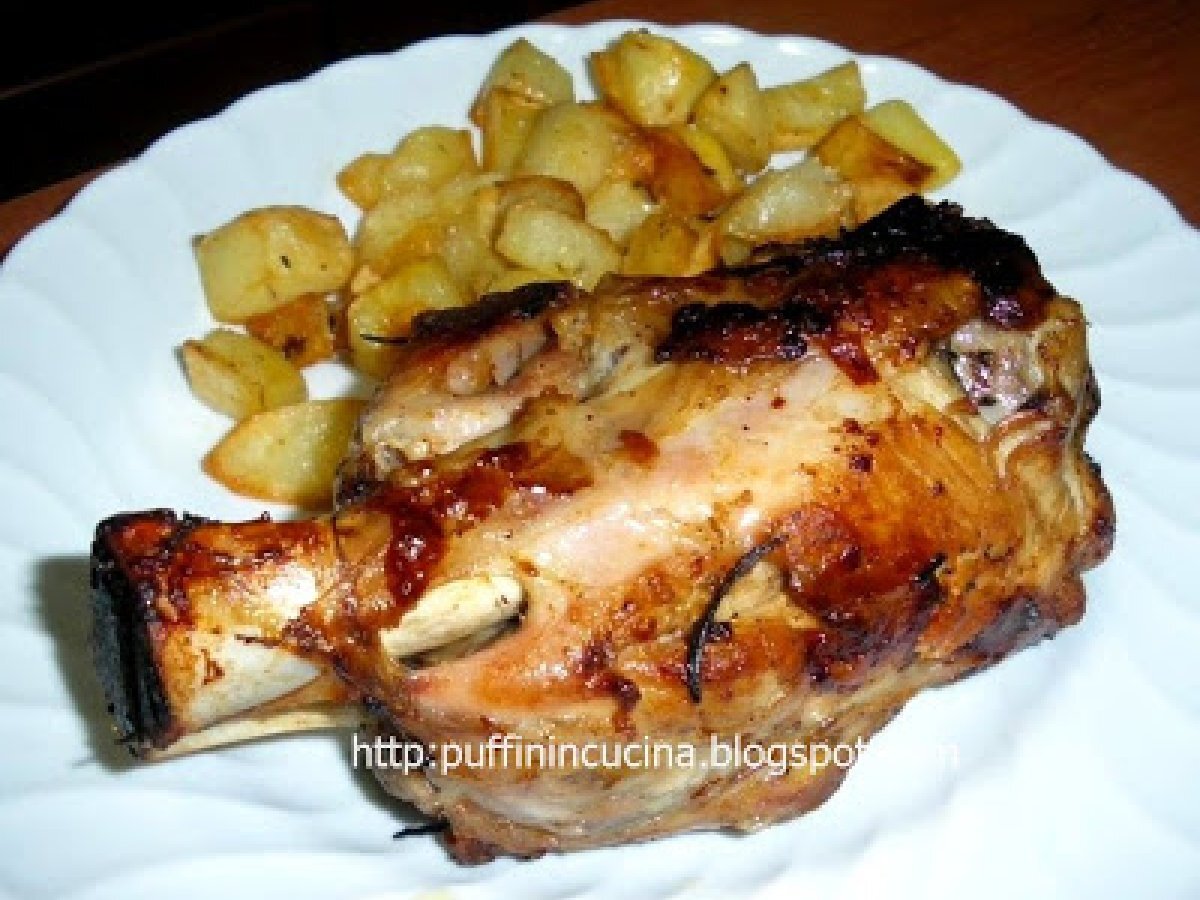 Ricetta stinco di maiale al forno con patate a novembre