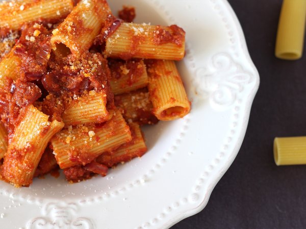 Ricetta pasta con 'nduja, primo piatto calabrese facile