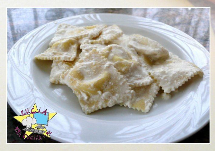 Ricetta ravioli ai 3 formaggi: semplice e gustosa