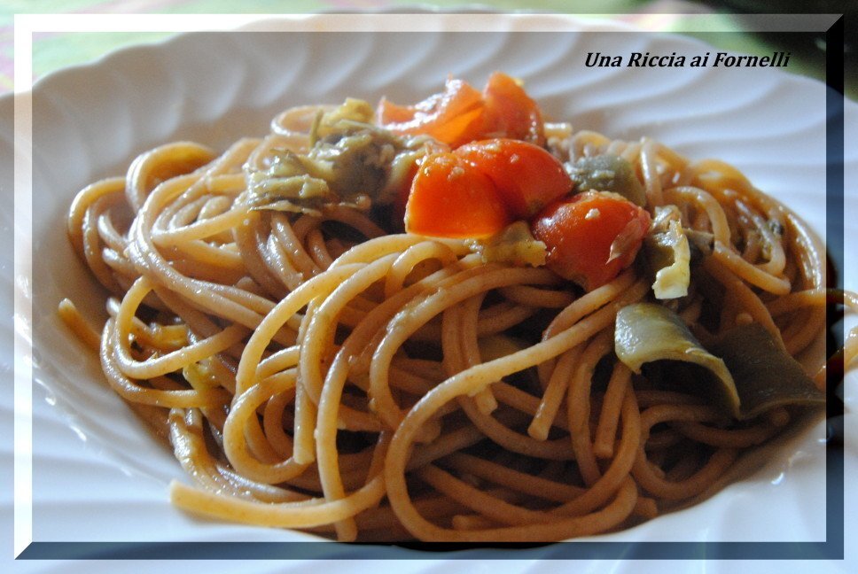 Ricetta spaghetti integrali con carciofi e pomodorini