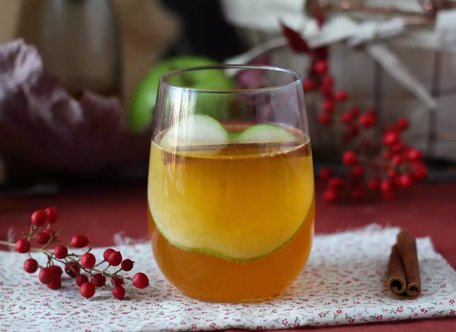 Ricetta spritz alla zucca: drink speziato per aperitivo!