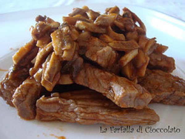 Straccetti di vitello ai funghi - Ricetta Petitchef