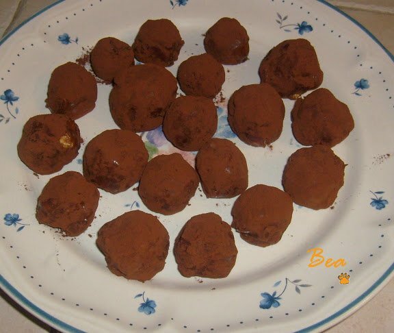 Ricetta di tartufi e baci al panettone classici