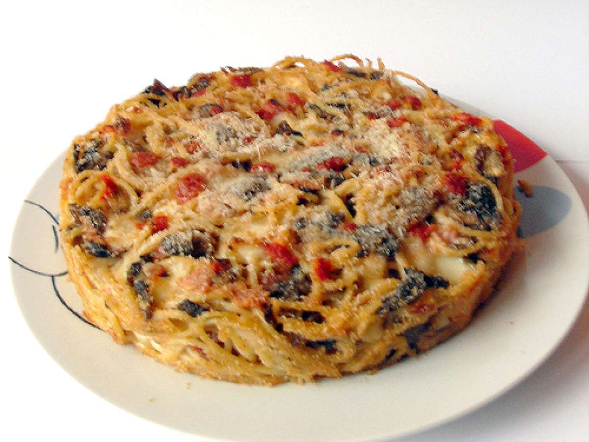 Timballo di spaghetti e funghi - Ricetta Petitchef