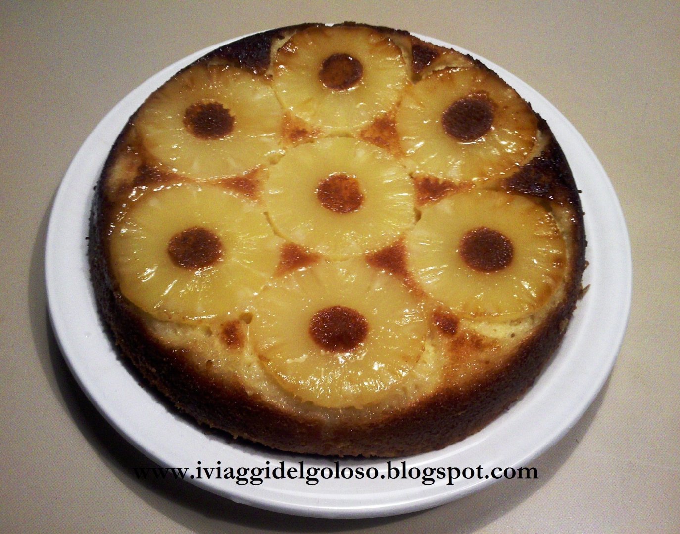 Torta con ricotta all'ananas - ricetta facile e veloce