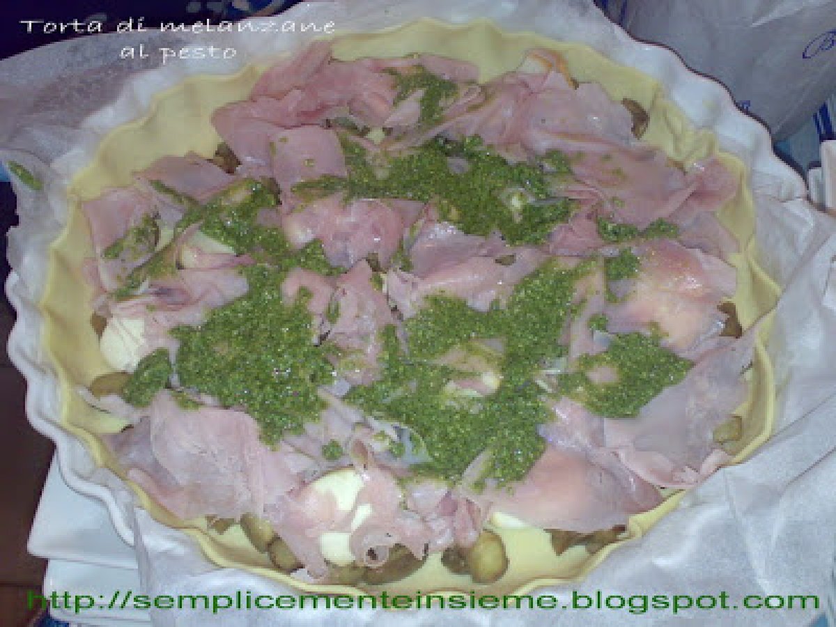 Ricetta torta salata di melanzane al pesto