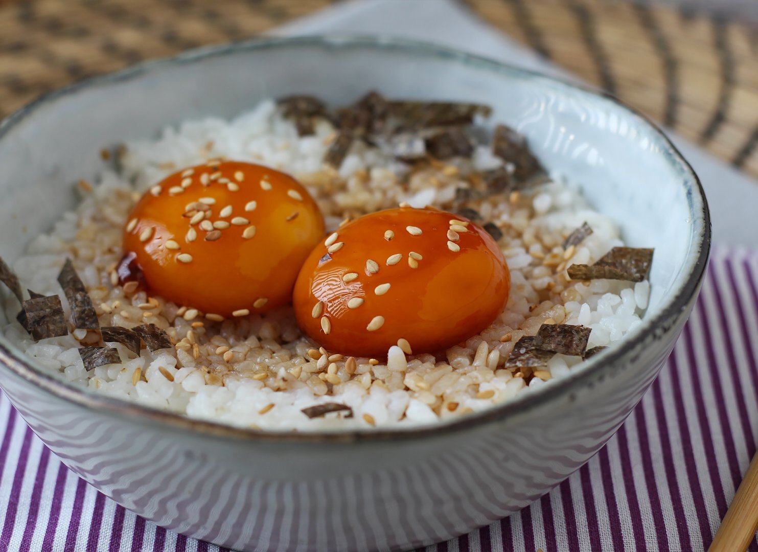 Ricetta tuorli d'uovo marinati in salsa di soia