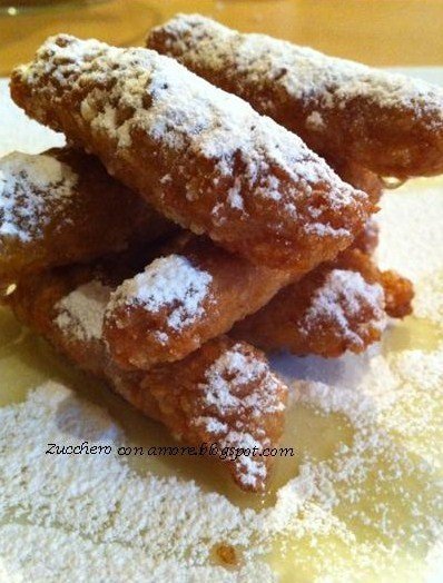 Zeppole di riso con miele - Ricetta Petitchef