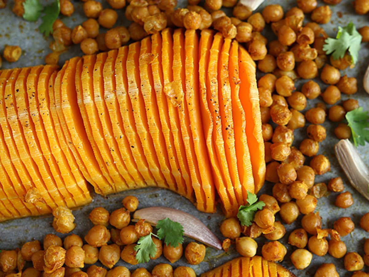 Zucca butternut in stile hasselback: il vostro nuovo contorno preferito ...