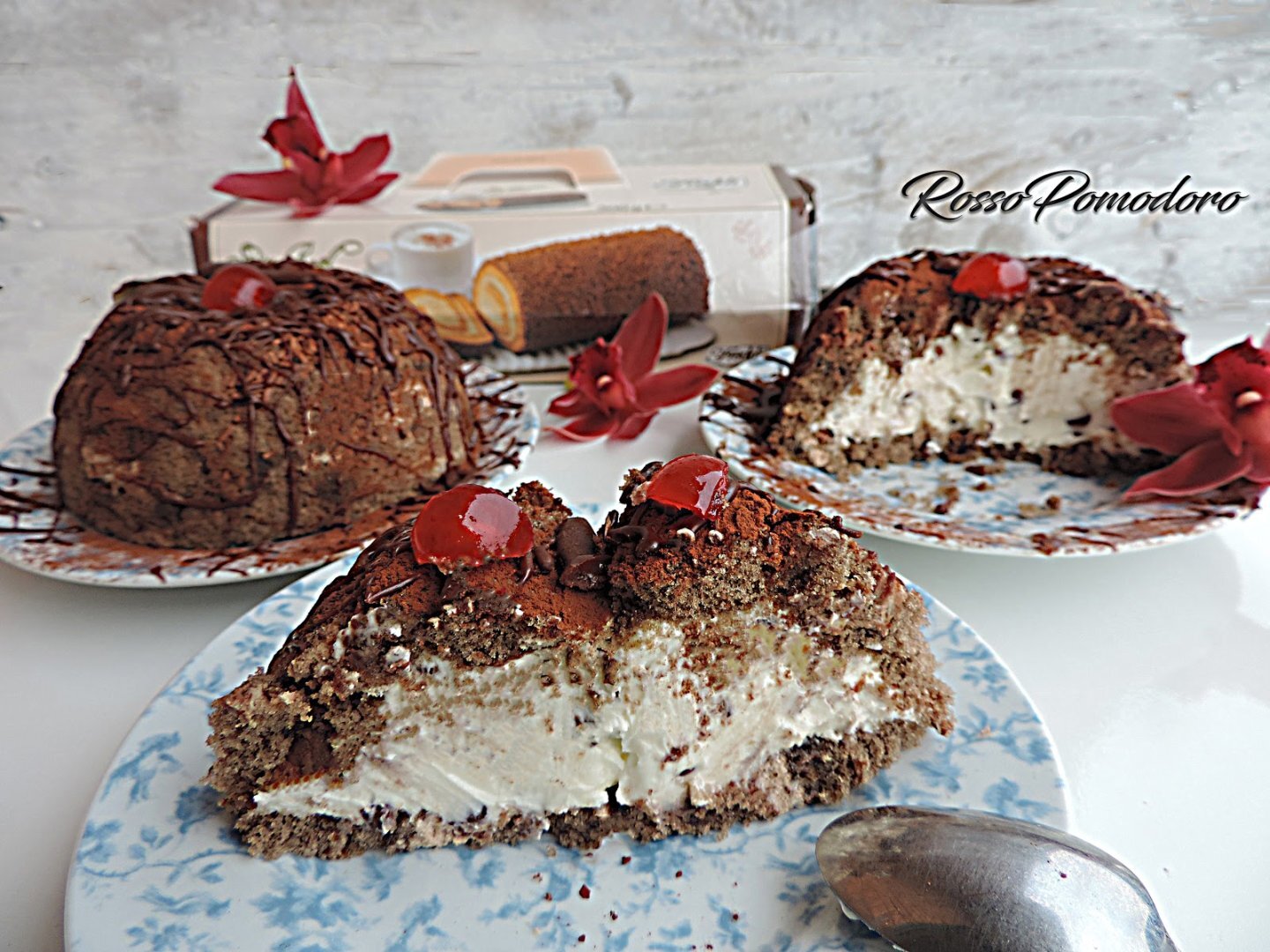 Zuccotto con mascarpone, ricotta e cioccolato: ricetta